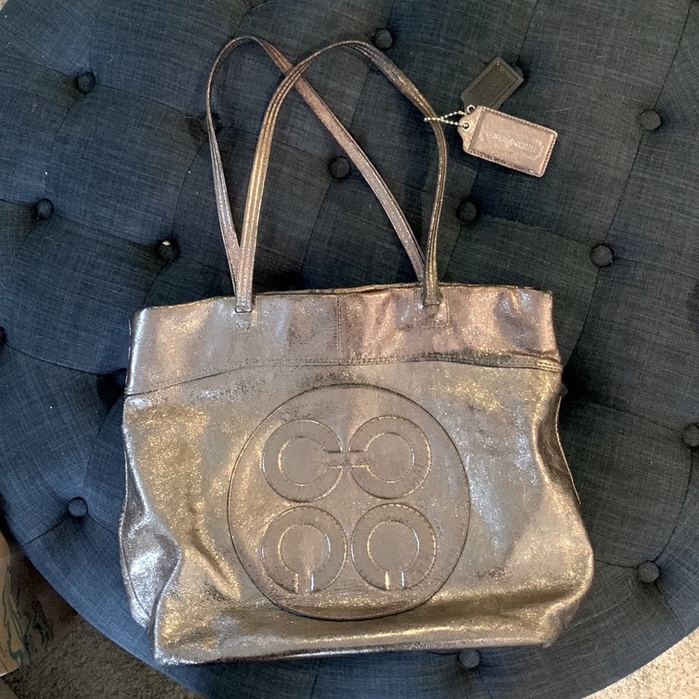 Coach (Authentic) Large Tote - Metallic Pewter - Gem